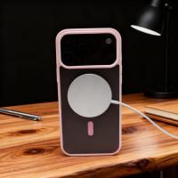 China TPU PC Materials Magsafe Phone Cover with Camera Protection Raised Edges for sale