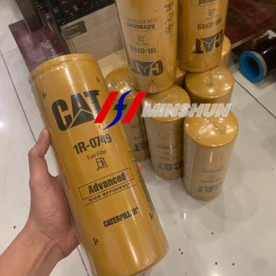 China CAT 1R-0749/1R-1808/1R-0751 Fuel Filters For C4.4, C6.6, C7.1, C9, And C13 Fuel Filters for sale