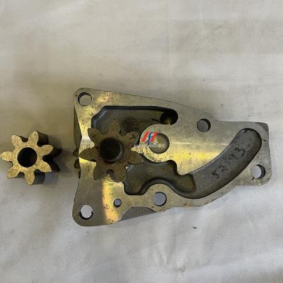 China 4982682 Komatsu 4D95 Diesel Engine Oil Pump | High-Efficiency Lubrication System Accessories for sale