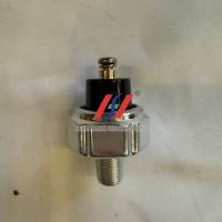 China V2203 Oil Pressure Sensor, Kubota High-Precision Diesel Engine Lubriion Monitoring for sale