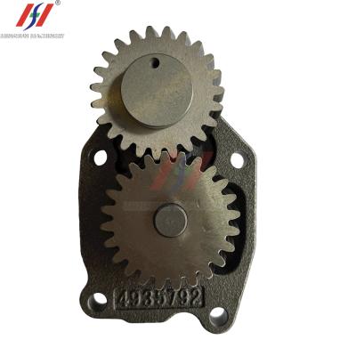 China Construction Machinery Oil Pump 4935792 Suitable For 4BT, 6D102, And 6BT Diesel Engines for sale