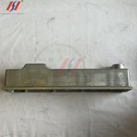 China Komatsu 4D95 Valve Cover 6205-11-8111 For PC130-7 Excavator Cylinder Head Cover Replacement for sale