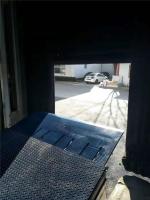 China Loading Dock Ramp, Telescopic Electric Dock Leveler With Retractable Lip Suited For Bigger Reach Loading Bay for sale