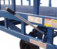 China Hydraulic Loading Mobile Yard Ramp Auxiliary Dock Equipments Factory Use for sale