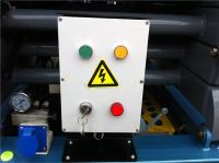 China Two Control Box Mobile Scissor Lift Table 380V 50HZ Voltage Scissor Arm Support for sale