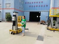 China Anti Skid Mobile Aerial Work Platform High Strong Hydraulic Man Lift Yellow for sale