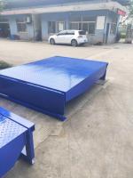 China 13.6T Hydraulic Dock Levelers For Forklift Working for sale