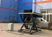 China Hydraulic Loading Elevating Dock Lift For Container Loading Goods  With Manual Safety Valve for sale