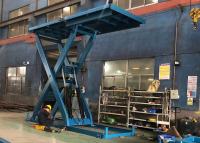 China Hydraulic Scissor Lift Dock Leveler Skidproof Platform 5.5kw 4000kg For Loading And Unloading for sale