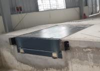 China Loading Dock Equipment Hydraulic Dock Levelers 5m Extreme Length CE Approval for sale