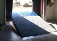 China Telescopic Lip Dock Leveler With Variable Lip Size 800/900/1000mm Ideal Efficient For Loading And Unloading for sale