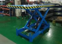 China Hydraulic Container Leveler 3000KG Loading Bay Lifts For Truck Loading Or Unloading for sale