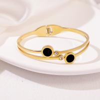 China 18K Gold Stainless Steel Women's Bracelet for sale