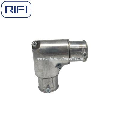 China 1/2 Inch To 1 Inch EMT Conduit To EMT Pipe Capped Corner Coupling Set Screw Type for sale