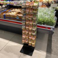 China Knockdown Powder Wing Metal Wire Display Racks With U Shape for sale