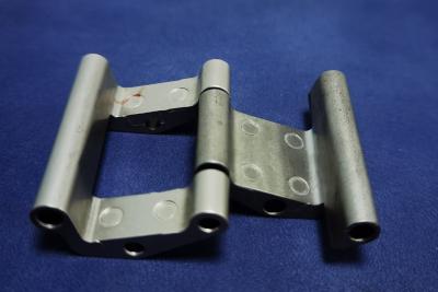 China RoHs Stainless Steel Powder Metallurgy Parts Hinges Anodized Finish for sale