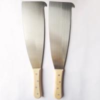 China Short Back Harvesting Wooden Handle Machetes Spring Steel Blacked 2.05mm for sale