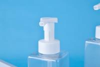 China Leak Proof Glossy 40mm Foam Pump For Liquid Soap Dispenser White Color for sale
