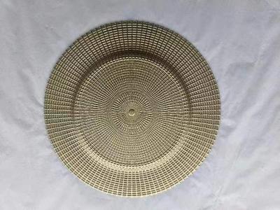 China Luxurious Accent Gold Late Glass Charger Plate Elegant Design For Stylish Dining Tables for sale