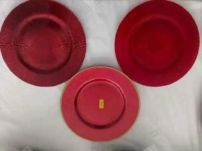 China Red Glass Dinner Plate Charger Plate Elegant Design for Stylish Dining Tables for sale