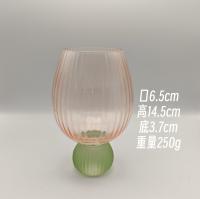 China Petal Pink Ribbed Stemmed Vase 14.5 cm Tall 250 g Green Ball Foot for sale