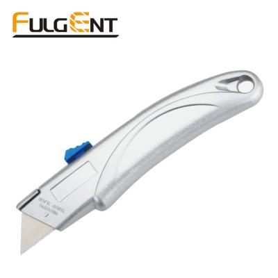 China Slide Out Safety Utility Knife Auto Retractable Box Cutter Knife For Packing for sale