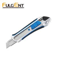 China Zinc Alloy 18mm Utility Knife Cutter With SK5 High Carbon Steel Blade for sale