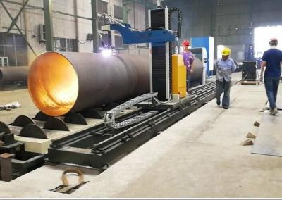 China Roller Bed CNC Plasma Tube Cutter With  Maxpro 200 Plasma Power Source for sale