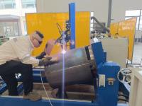 China Hyzont Circular Seam Welding Machine with 100-5000mm Tank Diameter and 400A TIG Power for Industrial Pipe Fittings for sale