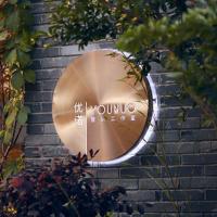 China Metal Stainless Steel Round Led Light Box Custom Logo 3d Illuminated for sale
