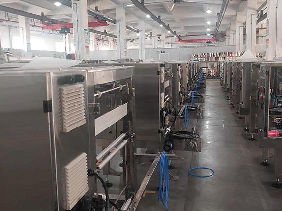 Detailed explanation of the types and applications of candy packaging machines