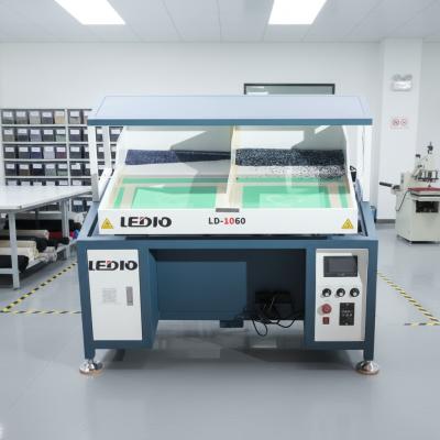China 1000*600mm Rhinestone Shaking Machine 2000W For Hotfix Transfer for sale