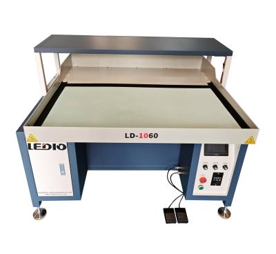 China Automatic Stainless Steel Rhinestone Brushing and Shaking Machine with 1200W Power Custom Design Hot Transfer Fix Brush Machine for sale