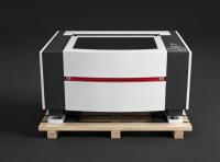 China High Precision CO2 Laser Engraving Machine For Advertising Signs / Crafts for sale