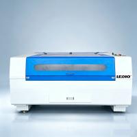 China Acrylic CO2 Laser Engraving and Cutting Machine for Non-metal Materials for sale