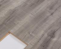 China Embossed Wholesale Home Decor HDF/MDF 8mm-12mm AC1-AC5 Waterproof Herringbone Oak Piso Laminado Engineered Parquet/Wooden Floor Laminate Flooring Tile /Tiles for sale