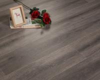 China Embossed Wholesale Home Decor HDF/MDF 8mm-12mm AC1-AC5 Waterproof Herringbone Oak Piso Laminado Engineered Parquet/Wooden Floor Laminate Flooring Tile /Tiles for sale