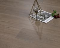 China Embossed Wholesale Home Decor HDF/MDF 8mm-12mm AC1-AC5 Waterproof Herringbone Oak Piso Laminado Engineered Parquet/Wooden Floor Laminate Flooring Tile /Tiles for sale
