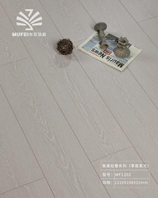 China Embossed Wholesale Home Decor HDF/MDF 8mm-12mm AC1-AC5 Waterproof Herringbone Oak Piso Laminado Engineered Parquet/Wooden Floor Laminate Flooring Tile /Tiles for sale