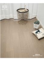 China Multi-layer solid wood composite floor aluminum trioxide decorative paper wear-resistant surface for sale