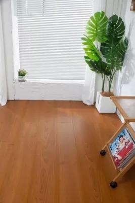 China Embossed Wholesale Home Decor HDF/MDF 8mm-12mm AC1-AC5 Waterproof Herringbone Oak Piso Laminado Engineered Parquet/Wooden Floor Laminate Flooring Tile /Tiles for sale