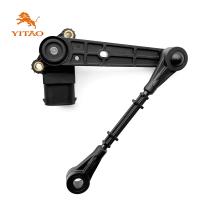China Headlight Level Sensor LR023648 Compatible with Land Rover Discovery 4 (2010-2016) for sale