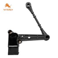 China Headlight Level Sensor LR023648 Compatible with Land Rover Discovery 4 (2010-2016) for sale