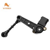China Headlight Level Sensor LR033256 Compatible with Land Rover Discovery, Range Rover, Range Rover Sport 2014-Onwards for sale