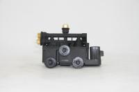 China RVH000055 RVH000095 Air Suspension Solenoid Valve Block for Land Rover L322 with 12-Month Warranty and ISO/TS16949 Certification for sale