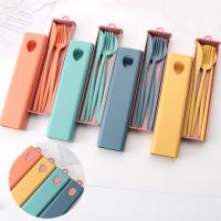 China Sustainable Portable Elegant Design 4-PC Cutlery Set Tableware Accents Eco-friendly Wheat Straw Fiber Heat Resistant and Eco-friendly Materials for High Temperature for sale