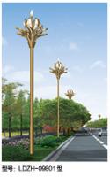 China Outdoor High Mast golden Street Light led solar street light 80W - 240W For Various Urban city Roads for sale