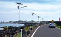 China 14000lm lamp efficiency  Pollution Free Led street light Solar led Street Lights No Manual Operation for sale