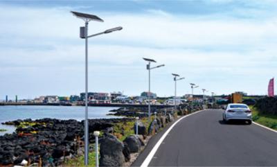 China 14000lm lamp efficiency  Pollution Free Led street light Solar led Street Lights No Manual Operation for sale
