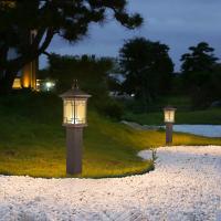 China outdoor lawn lamps for decoration easy installation hot-dip galvanized steel pipe high quality stainless steel pole for sale